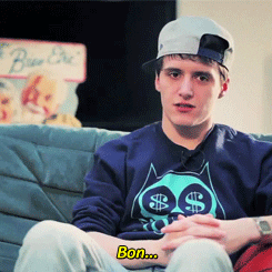 Les Journalistes GIFs - Get the best GIF on GIPHY