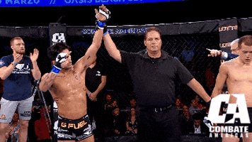 Mixed Martial Arts Fighting GIF by CombateAmericas - Find & Share on GIPHY