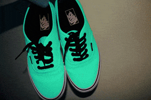 Shoes GIFs - Find & Share on GIPHY