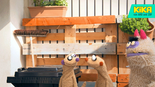 Muelltonne GIFs - Get the best GIF on GIPHY