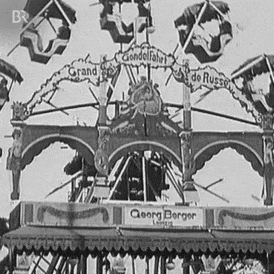 Merry Go Round Fun GIF by Bayerischer Rundfunk - Find & Share on GIPHY