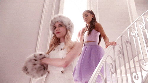 Chanel 2 GIFs - Get the best GIF on GIPHY