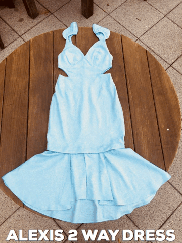 The Blue Dress GIFs - Find & Share on GIPHY