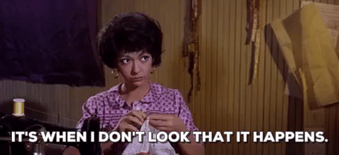 Its When I Dont Look That It Happens GIFs - Get the best GIF on GIPHY