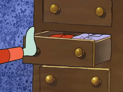 Season 6 Porous Pockets GIF by SpongeBob SquarePants - Find & Share on ...