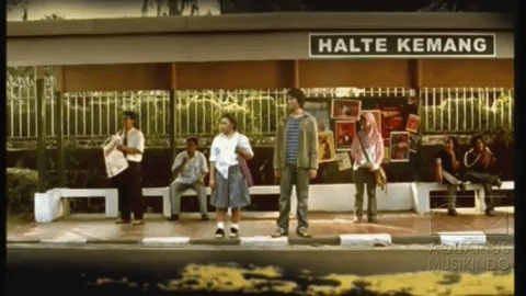 Bis-kota GIFs - Get the best GIF on GIPHY