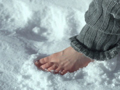 Barefoot GIFs - Get the best GIF on GIPHY