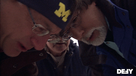 Looking Closely GIFs - Get the best GIF on GIPHY