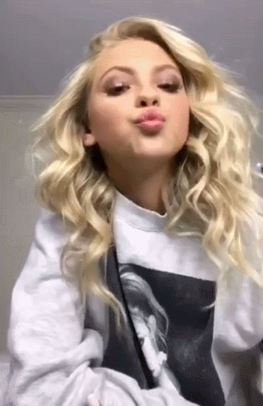 By Jordyn Jones Web Find And Share On Giphy