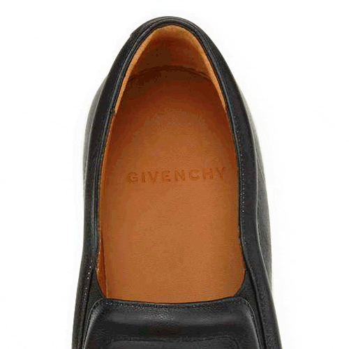 Slouchy GIFs - Find & Share on GIPHY