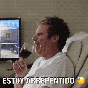 Estoy Usando El Internet GIFs - Get the best GIF on GIPHY