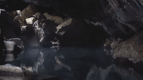The Cave Where Jon Snow And Ygritte Banged GIFs - Get the best GIF on GIPHY