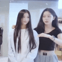 Glomp Gif Kpop