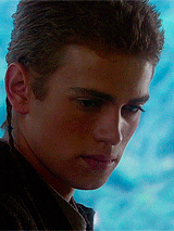 What color are Padme's eyes? | kathrynegilber7 | Commaful