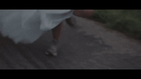 Run-away-bride GIFs - Get the best GIF on GIPHY