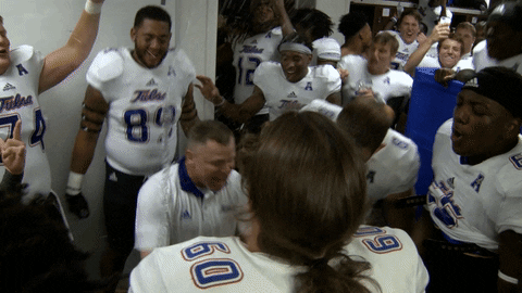 Tulsa-coach GIFs - Get the best GIF on GIPHY