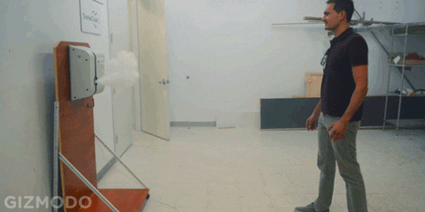 Counterfeiting GIFs - Get the best GIF on GIPHY