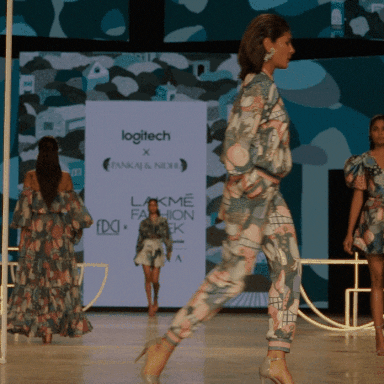 Fashion-ramp GIFs - Get the best GIF on GIPHY