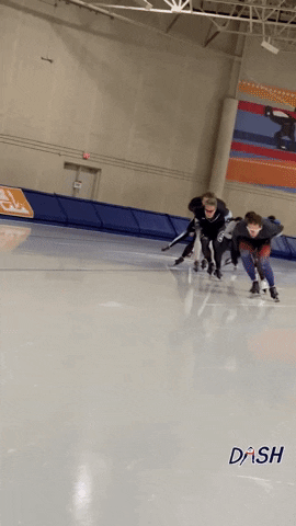 Long-track-speed-skater GIFs - Get the best GIF on GIPHY