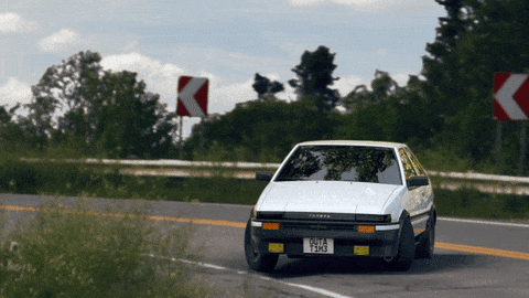 Sprinter Trueno GIFs - Get the best GIF on GIPHY