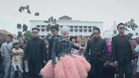 Runway Walking GIFs - Get the best GIF on GIPHY