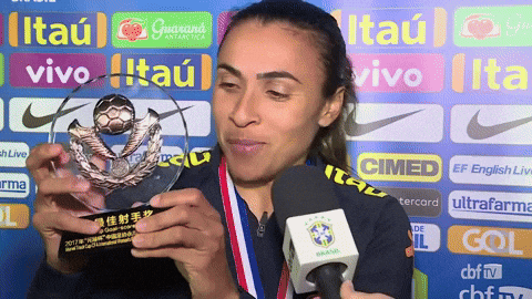 Marta-de-bayle GIFs - Get the best GIF on GIPHY