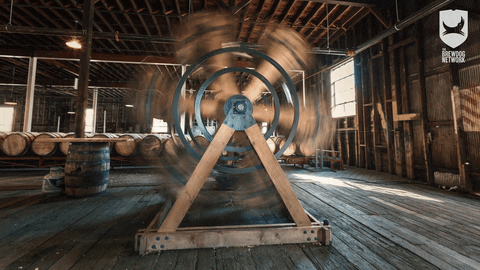Spinning Beer GIFs - Get the best GIF on GIPHY